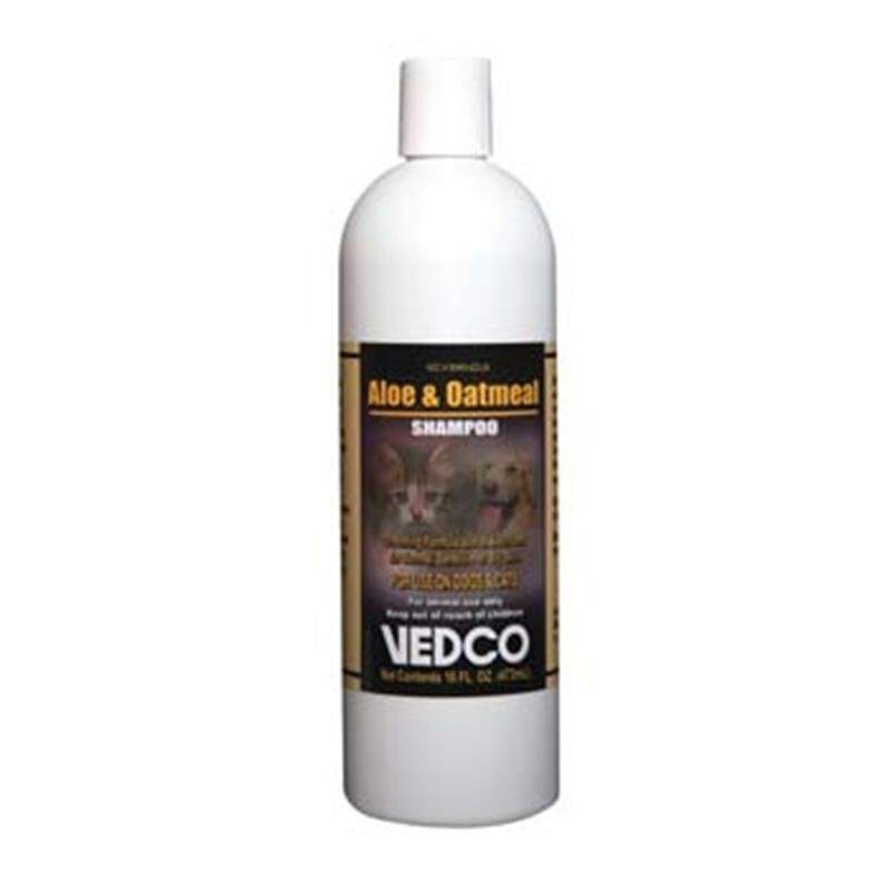 Vedco Aloe And Oatmeal Shampoo For Dogs & Cats At Tractor Supply Co